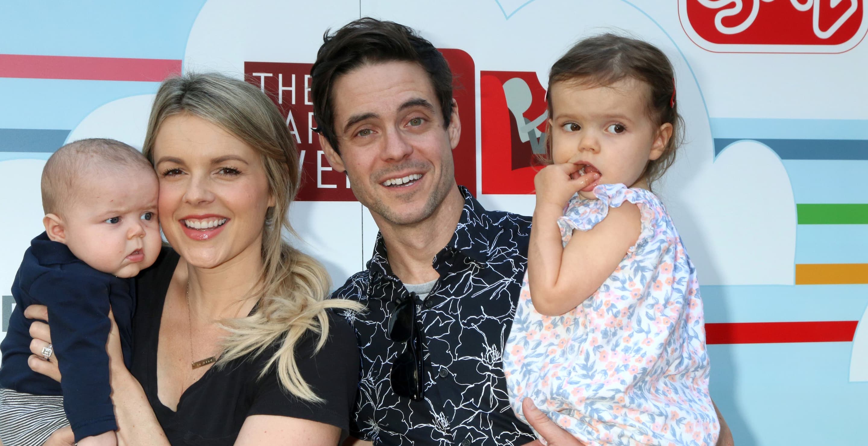‘Bachelorette’ Star Ali Fedotowsky-Manno Reveals Husband Has Cancer ...