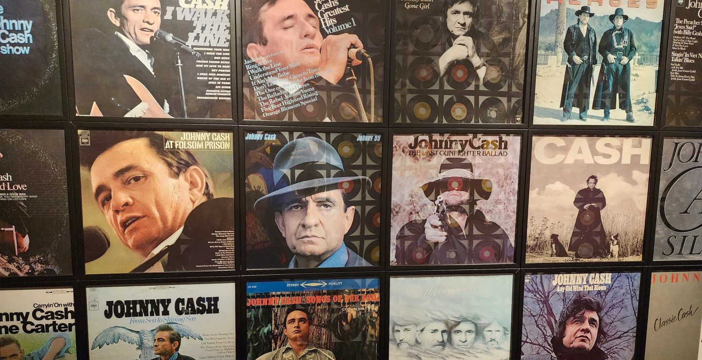 3 Songs That Sound Like They’re Sung by Johnny Cash But Aren’t - Wide ...