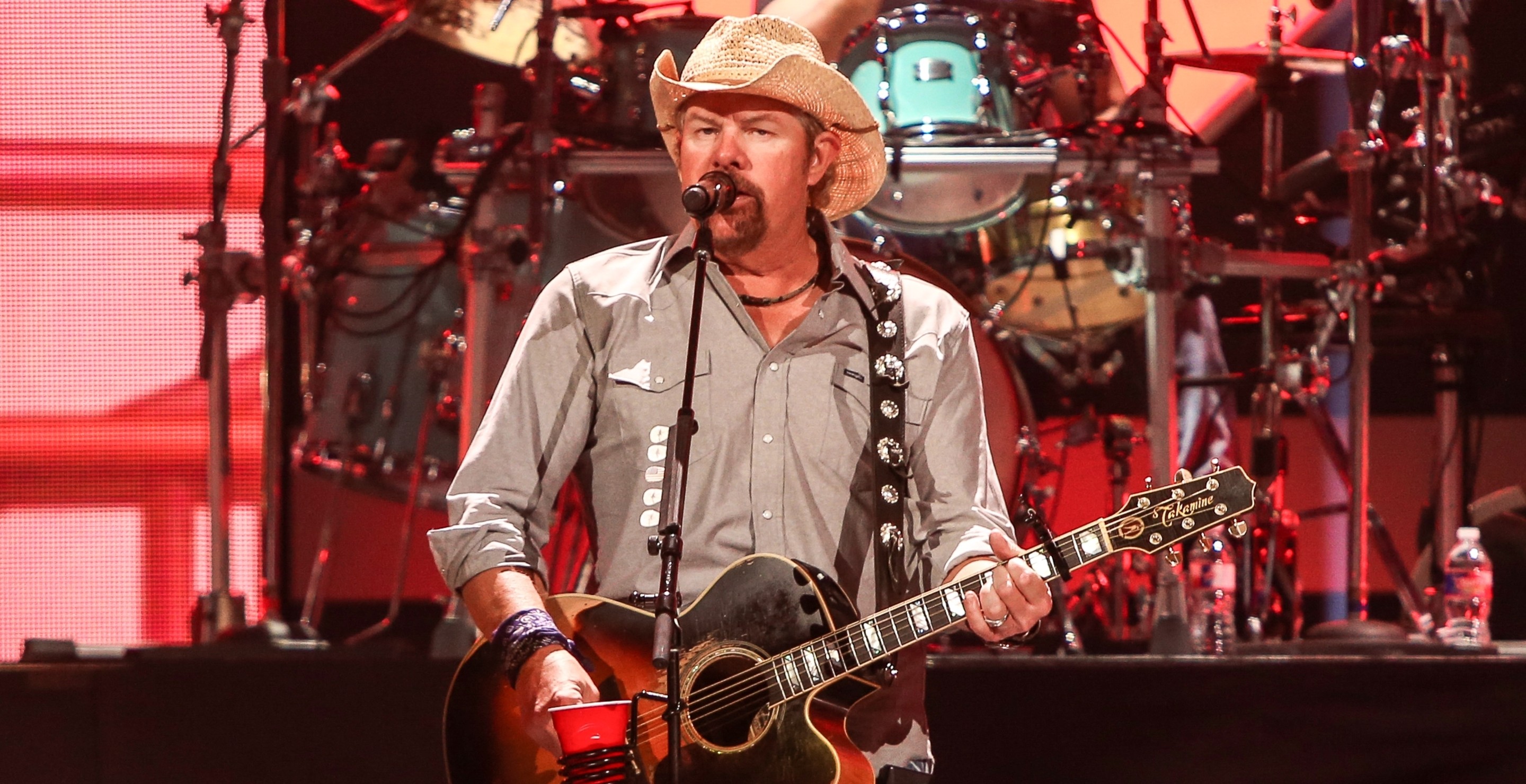 One Toby Keith Classic Was Inspired By A Burt Reynolds's Catch Phrase ...