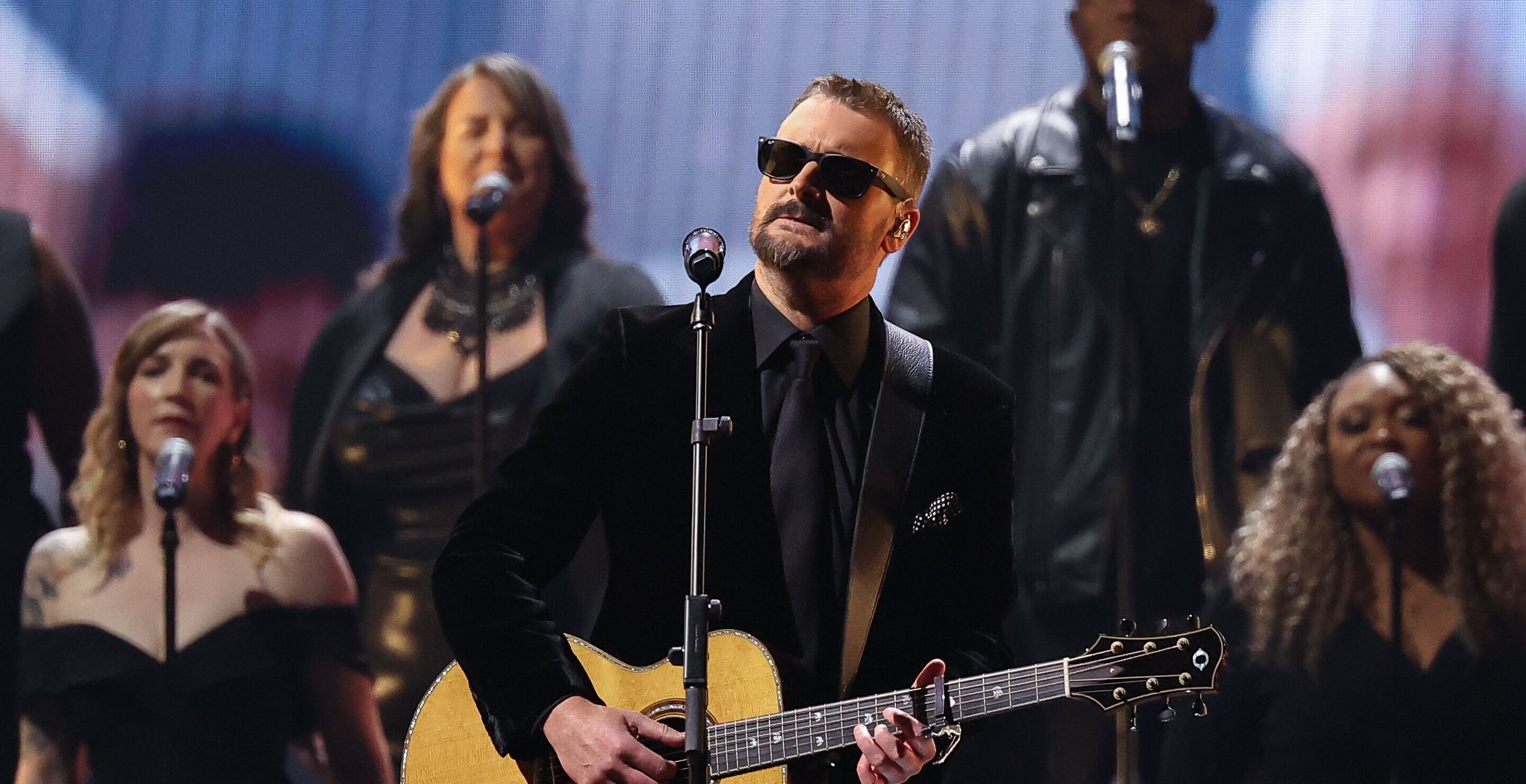 Eric Church Is Helping North Carolina Hurricane Victims In A Big Way ...