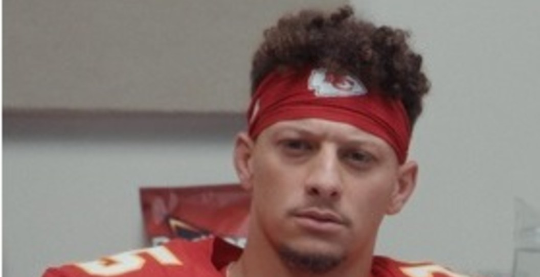 Chiefs QB Patrick Mahomes Faces Agonizing Family Situation As He ...