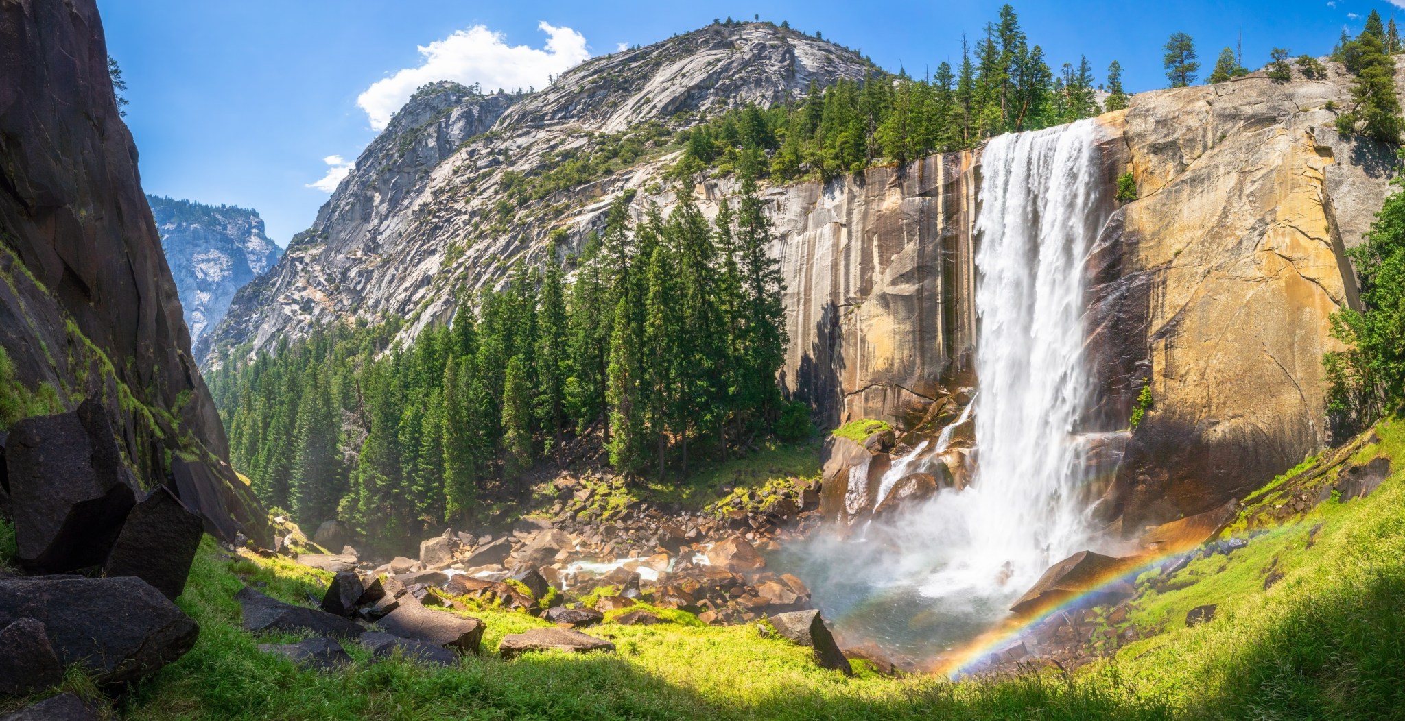 Yosemite Garners Controversy After American Flag Spotted Flying Upside ...