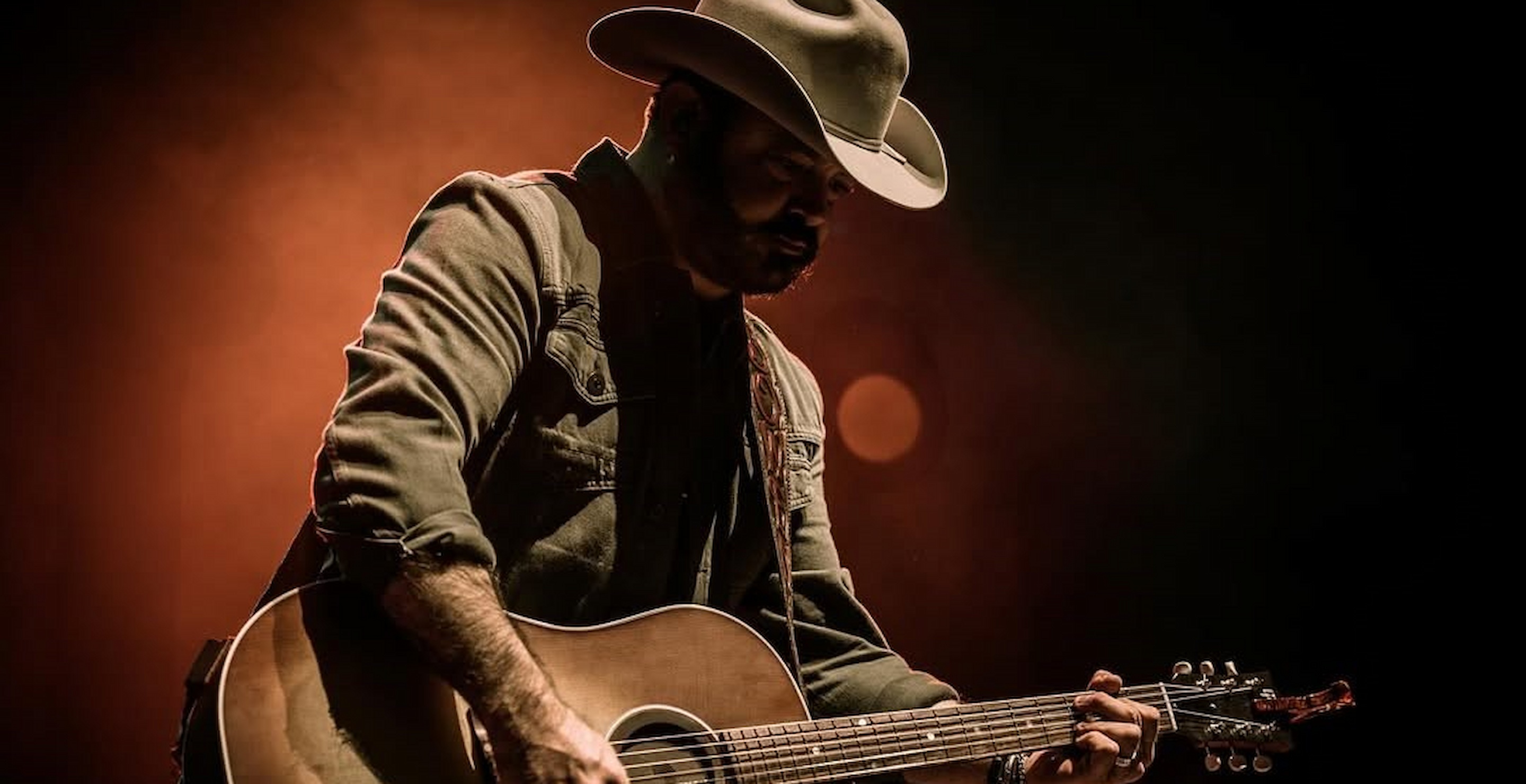 Country Singer Lucky To Be Alive After Bus Crash - Wide Open Country