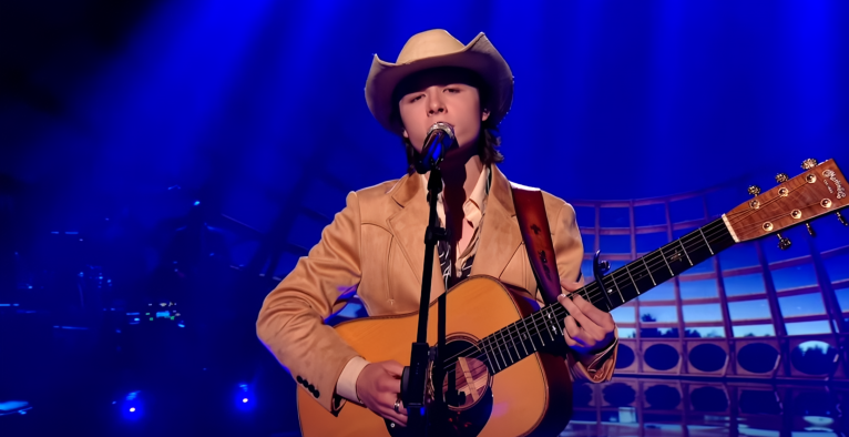 'American Idol' Contestant Sings Heartbreaking Song About Friend That ...
