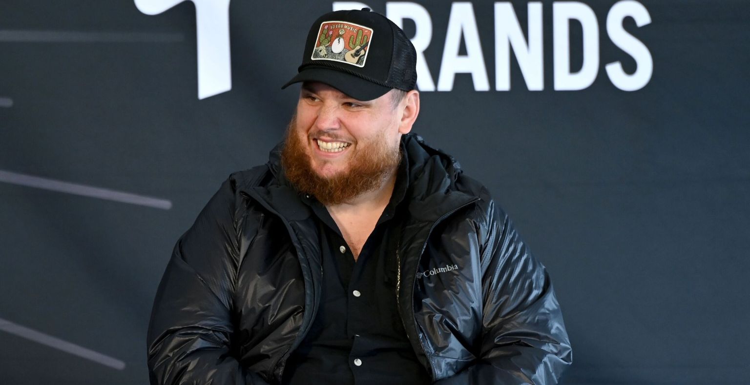 Luke Combs Weighs In On Why Country Artists Are Producing Longer And ...