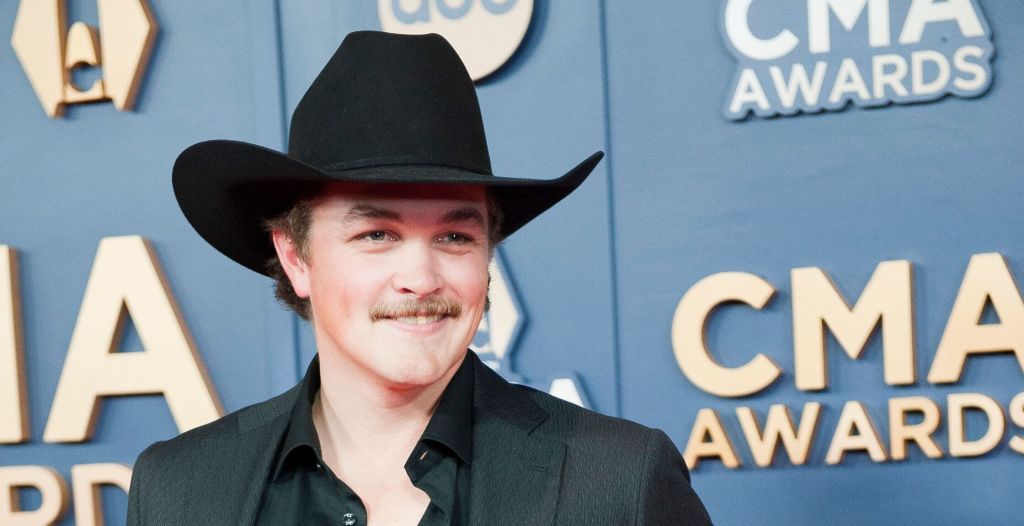 Zach Top Reveals His Thoughts on Fame and Being a 90s Country ...