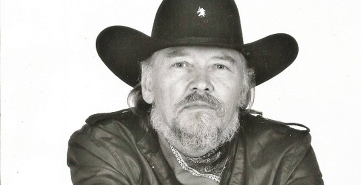 Country Music Singer, Songwriter And Hall-Of-Famer Dies At 91