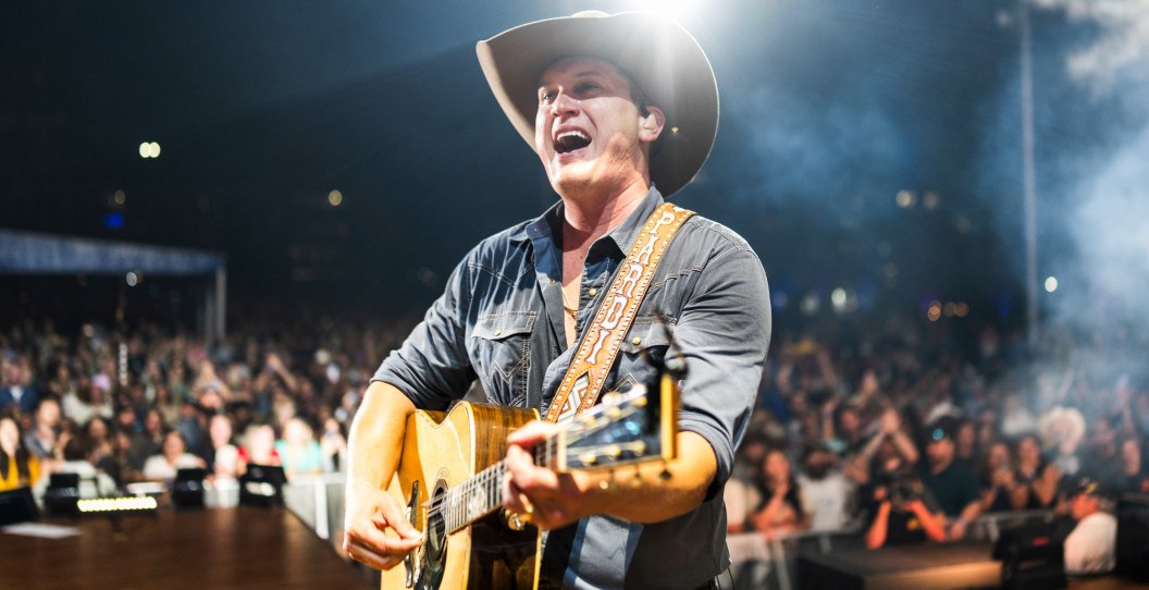 Jon Pardi Releases New 'Honkytonk Hollywood' Album - Wide Open Country