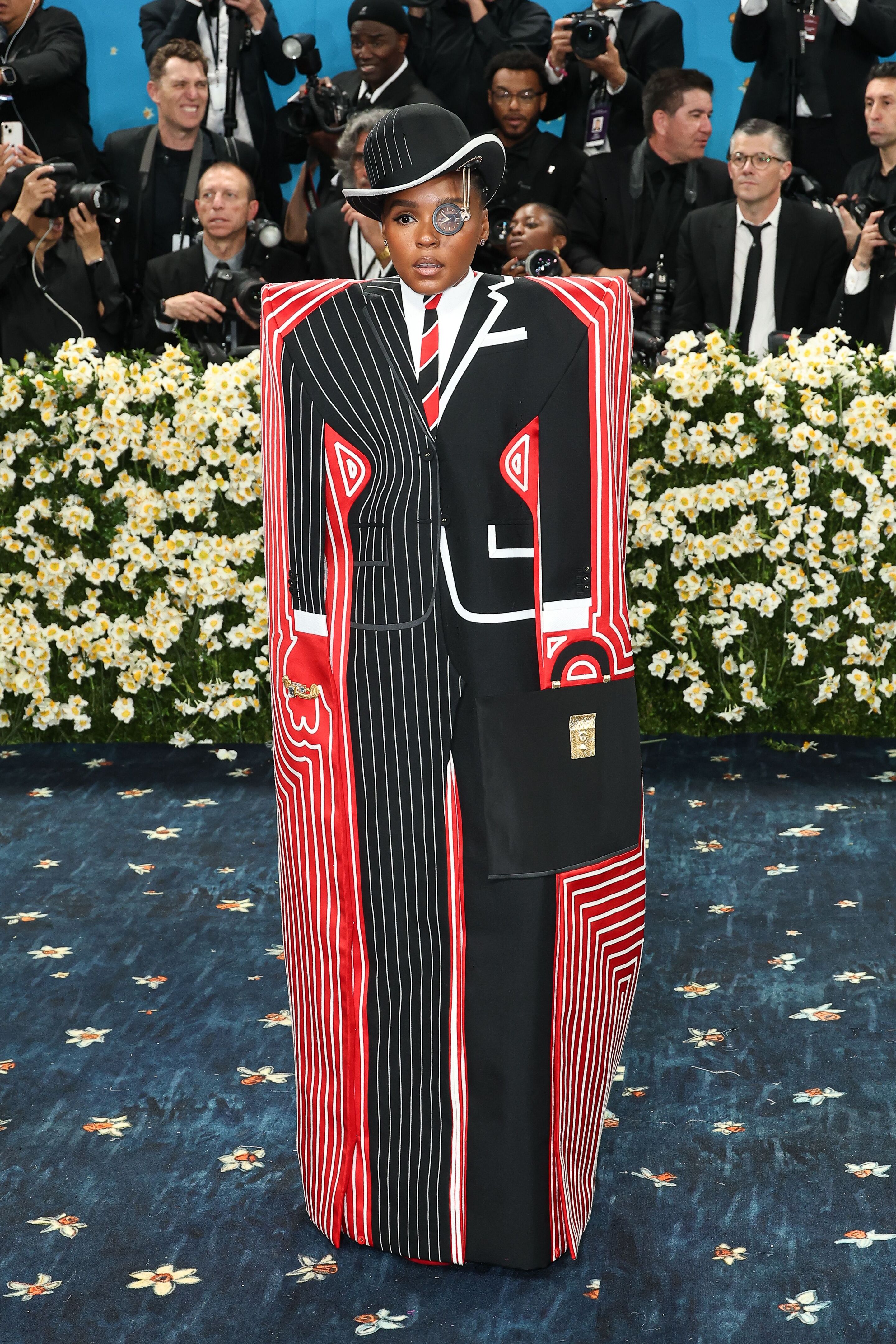 The 6 Most Ridiculous Outfits Of The 2025 Met Gala (Pictures) - Wide ...