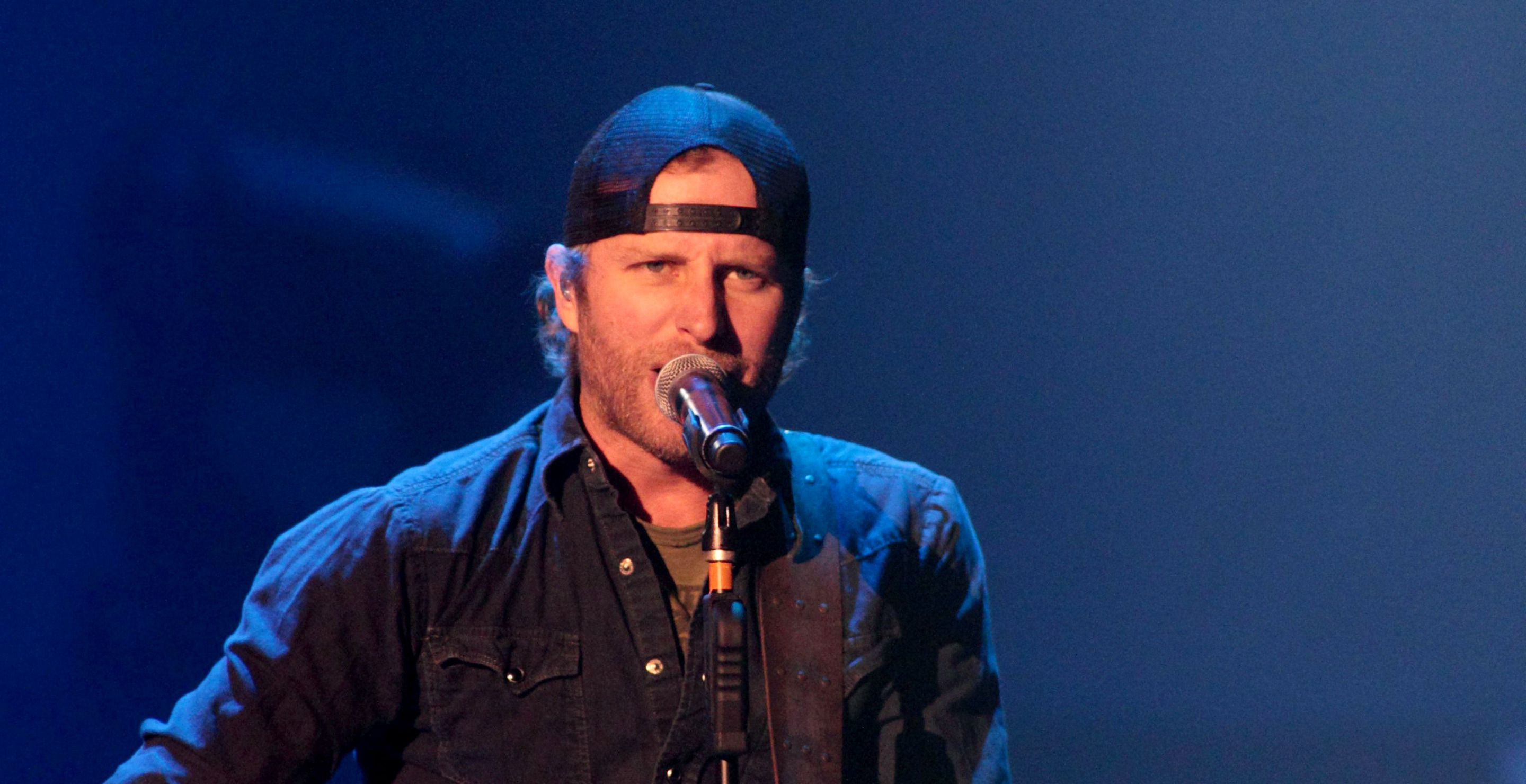 The Broadway Bars Dierks Bentley Says To Go To First Before His Own ...