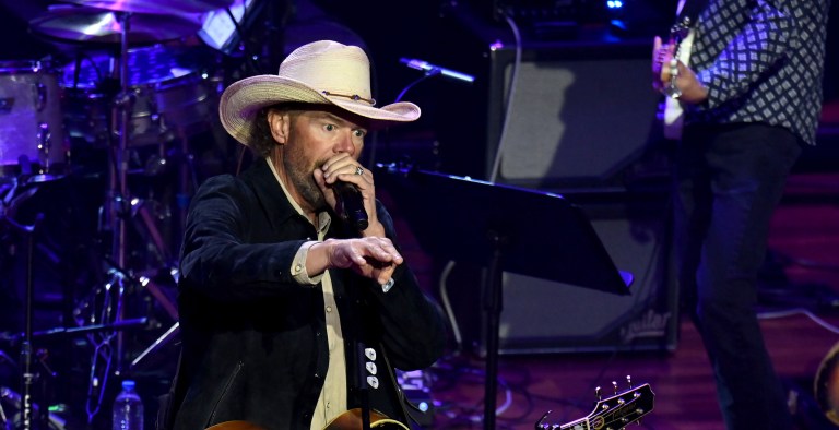 10 Years Ago, Toby Keith Got The "Only Thing" He Ever Wanted - Wide ...