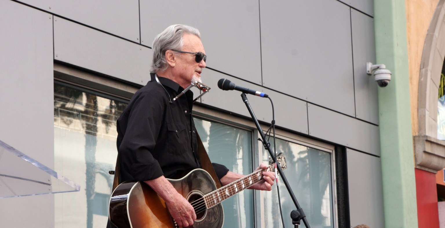 Kris Kristofferson Shares Touching Final Memory With Friend And ...