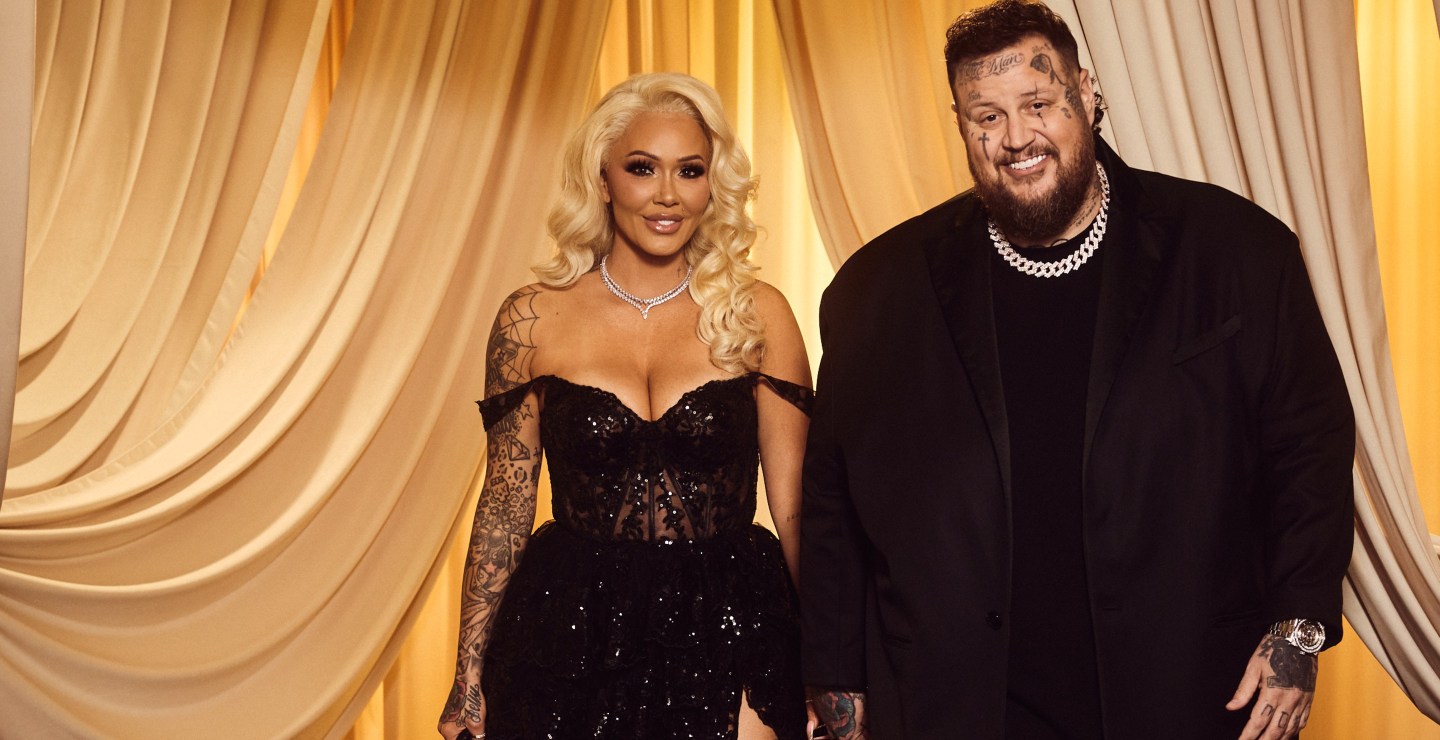 Bunnie Xo Announces New Memoir, Jelly Roll Says Fans Are “Going To Fall ...