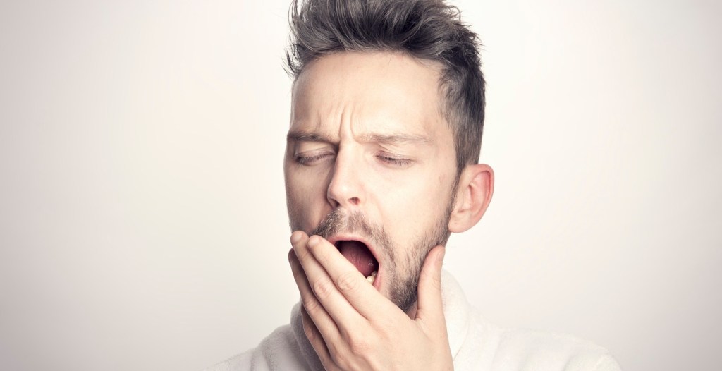 '80s Singer Calls Out TV Host For Yawning During Interview - Wide Open ...