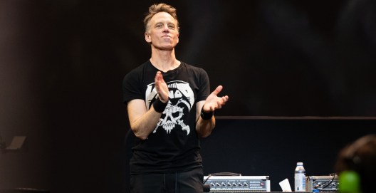 Pearl Jam Drummer Matt Cameron Leaves Band After 27 Years - Wide Open ...