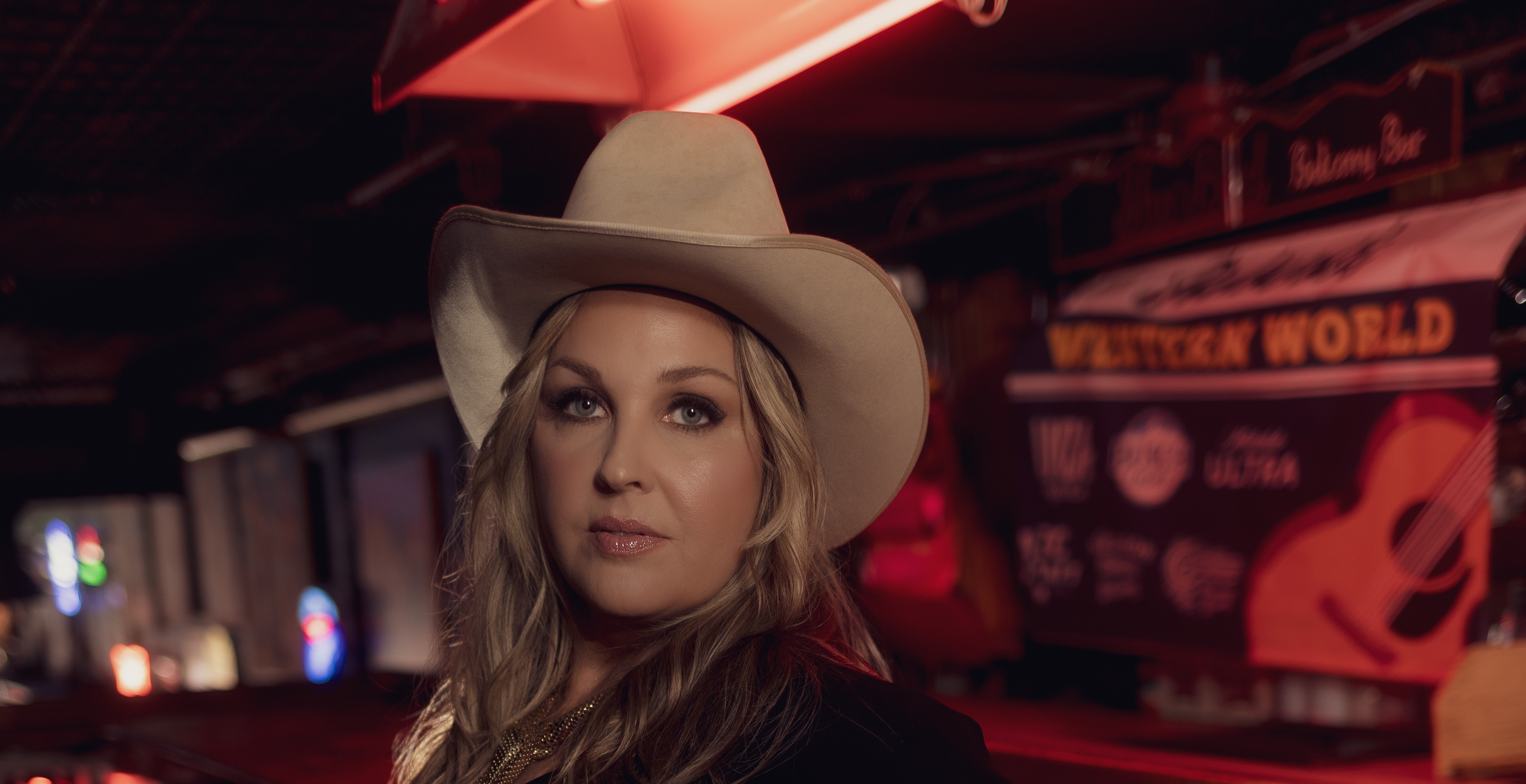 Sunny Sweeney's Album, 'Rhinestone Requiem,' Drops Today: Listen to ...