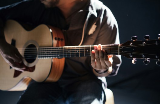 4 Signs You’re a True Country Music Fan - Wide Open Country