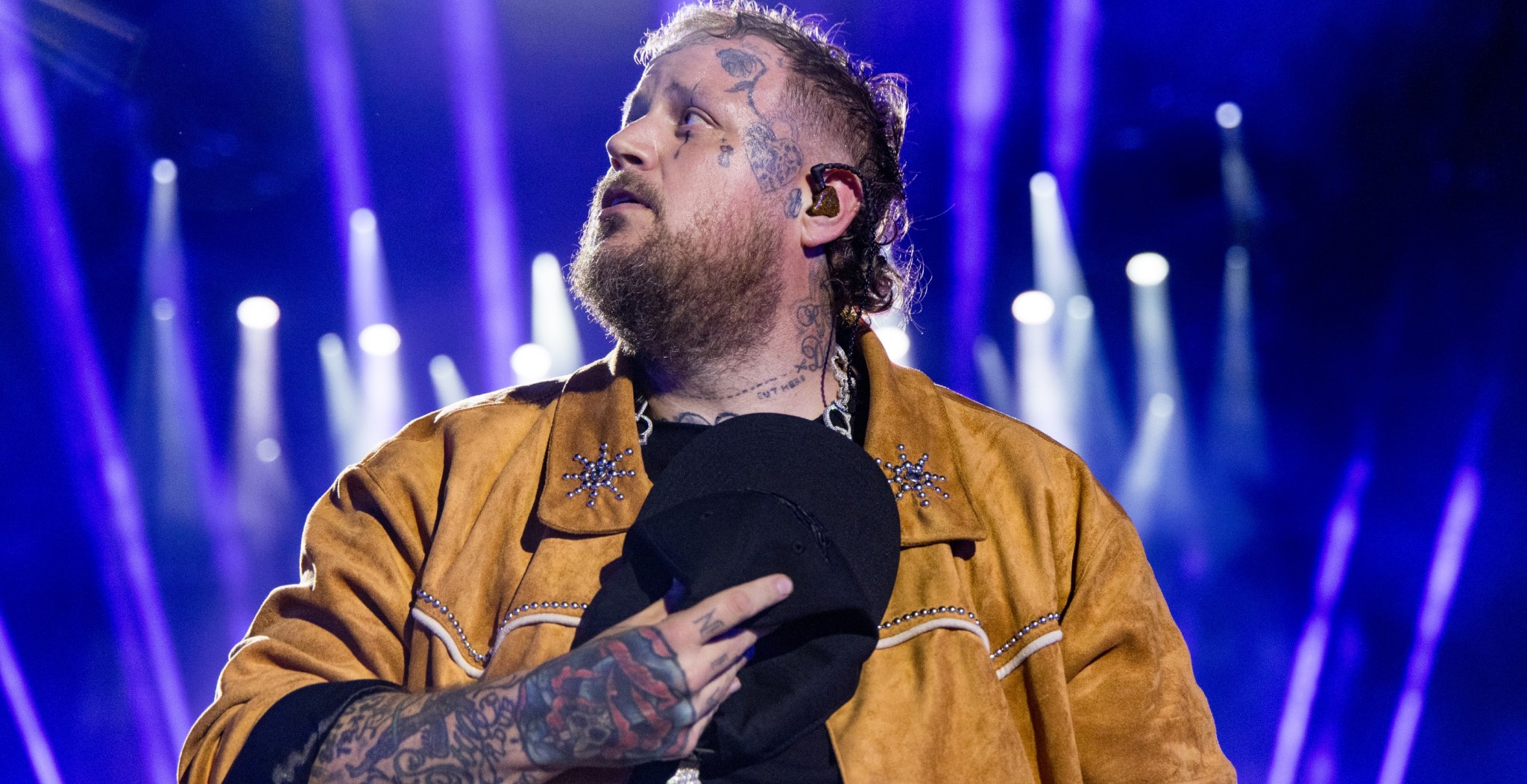 Jelly Roll Left Heart Broken as He’s Forced To Cancel New Zealand Show ...