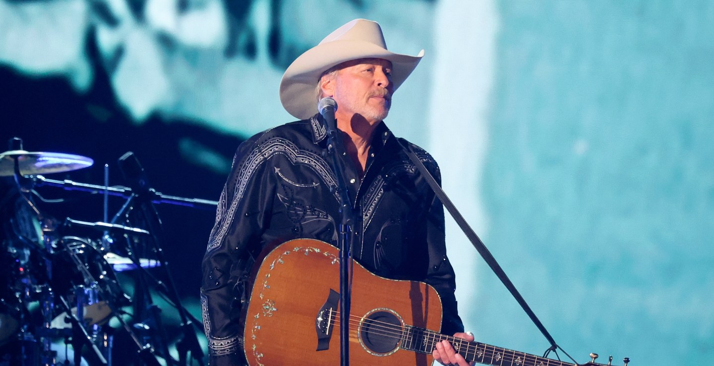 Music Lists: Best Country Songs, Albums & Yearend Recaps