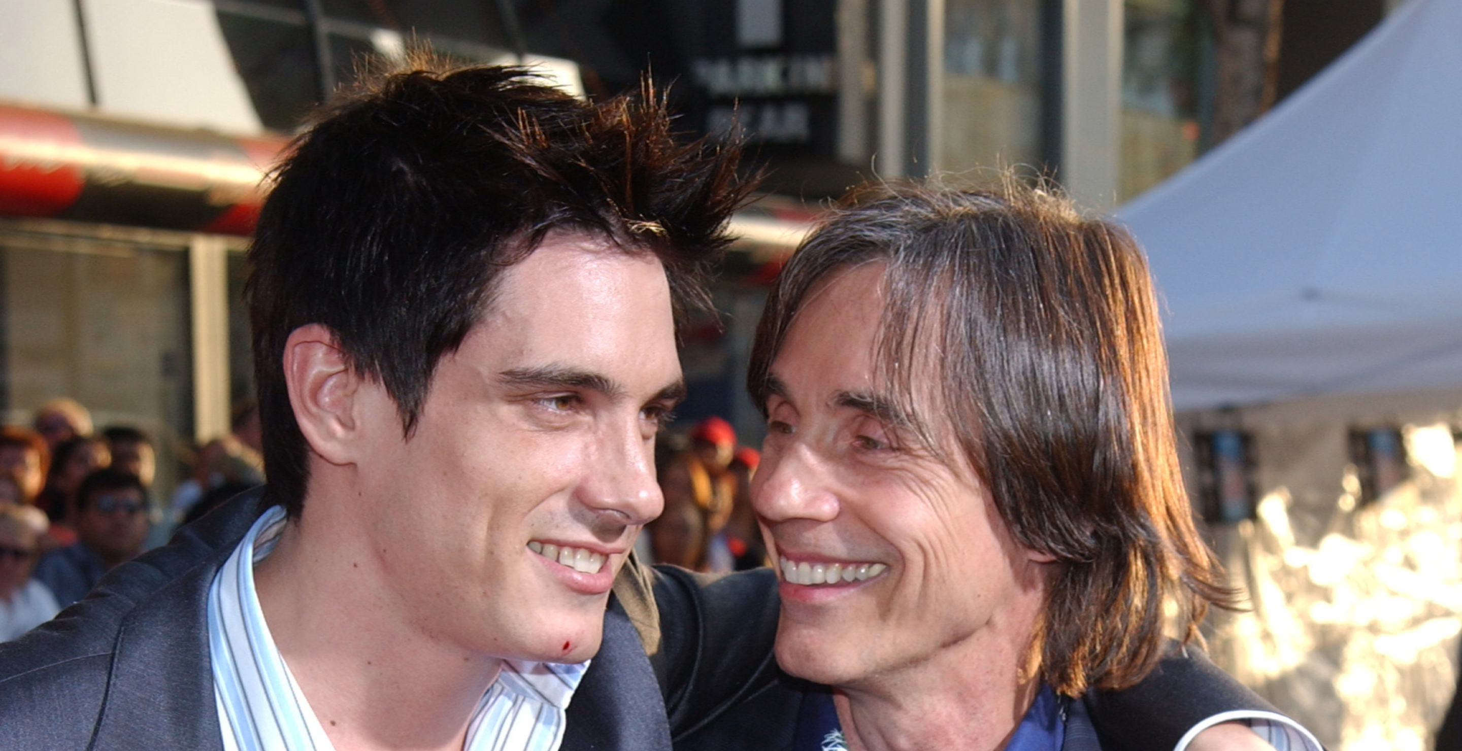 Son of Legendary Singer-Songwriter Tragically Dies After Being Found ...