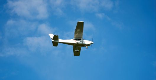 98-Year-Old Walks on the Wing of a Plane