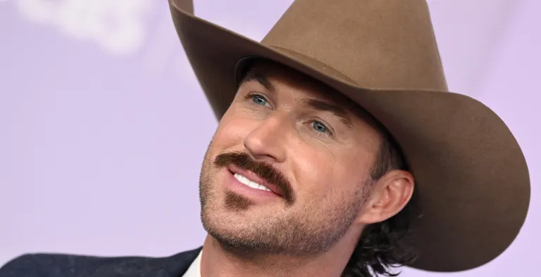 Riley Green Denies Writing Song About Megan Moroney - Wide Open Country