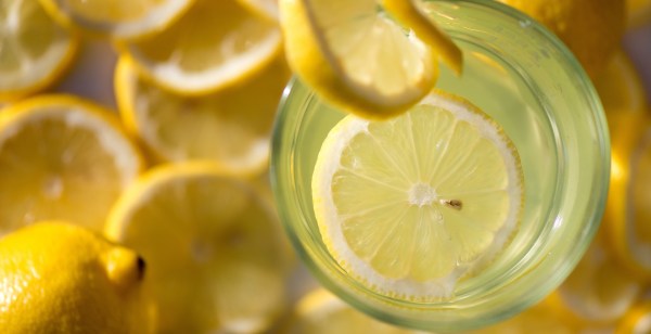 Lemonade Stand Robbed at Gunpoint in Broad Daylight - Wide Open Country