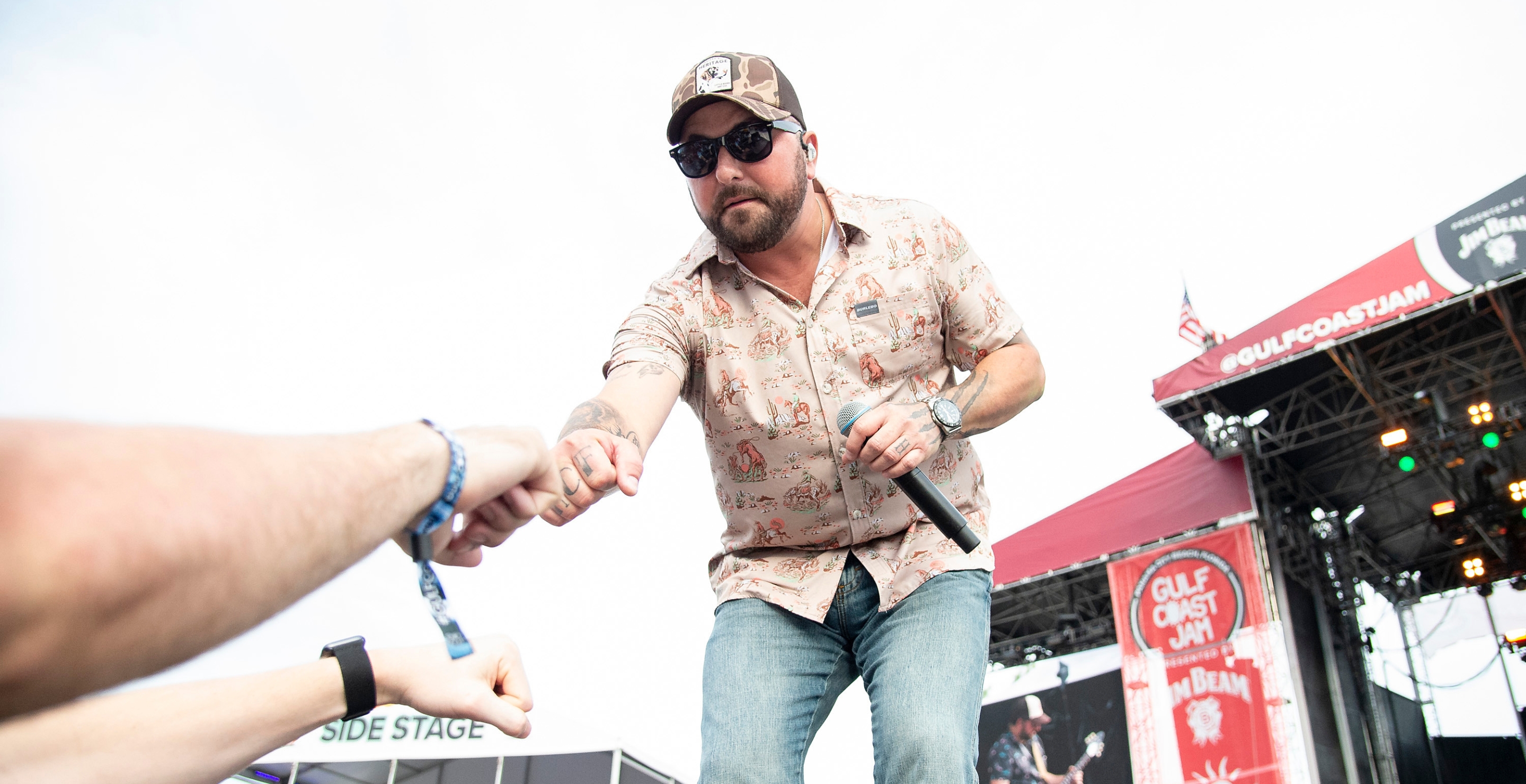 Country Singer Hospitalized After Serious Injury, Forced To Cancel ...