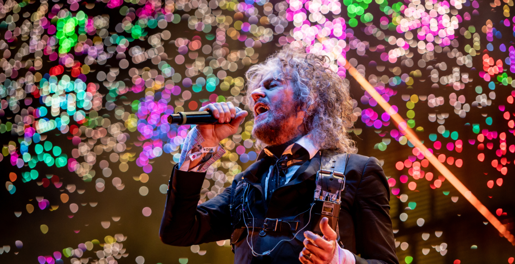 Rock Icon Cancels Concert Following Pneumonia Diagnosis - Wide Open Country
