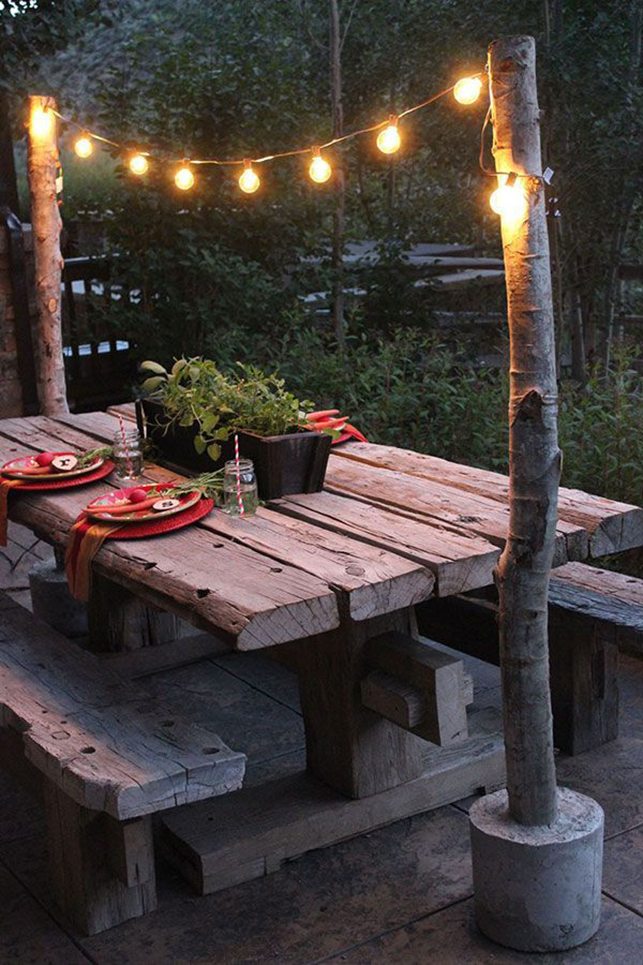 15 Gorgeous Backyard Dining Tables Made for Summer Entertaining