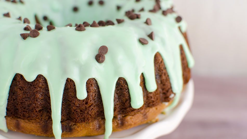 Crème De Menthe Cake is the Perfect Dessert to Celebrate Spring