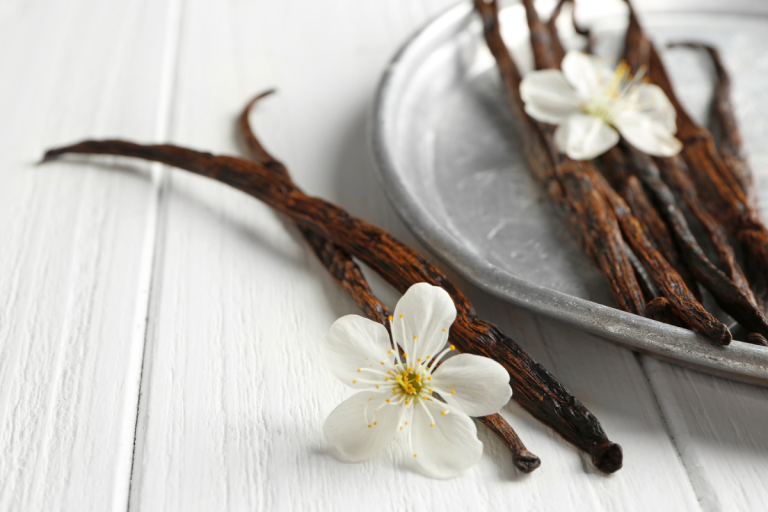 8 Genuis Ways to Use up Your Leftover Vanilla Bean Pods