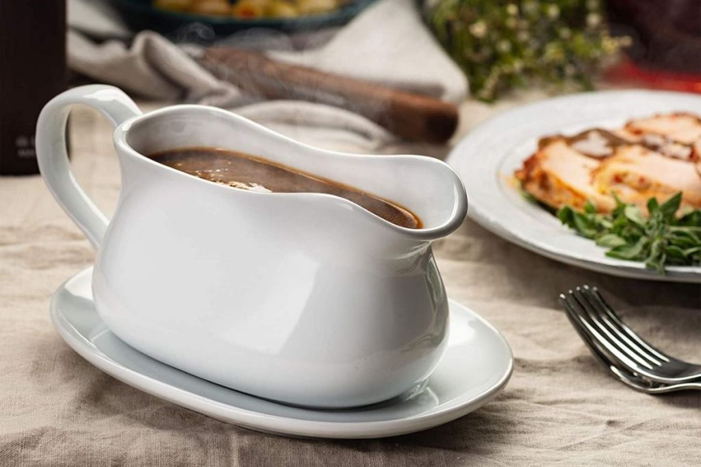 5 Best Gravy Boats of 2022: From Affordable to Everlasting Options