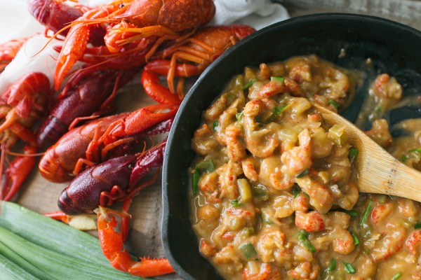 15 Crawfish Recipes That are Head-Sucking Good