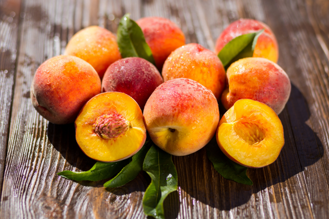 Blanching Peaches is the Best Way to Preserve the Juicy Fruit