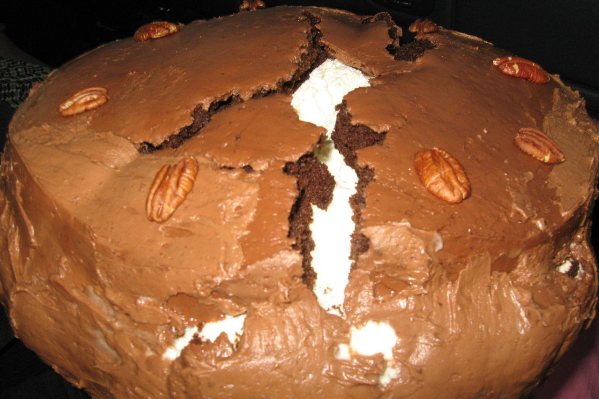 Earthquake Cake: High Risk, High Reward, Too Addictive For Chocoholics
