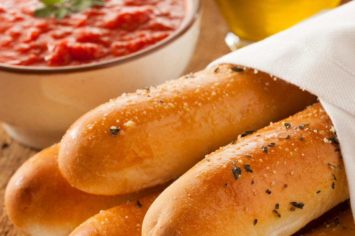 Fazoli's 5 Best (And Worst) Menu Items For Italian Comfort Food